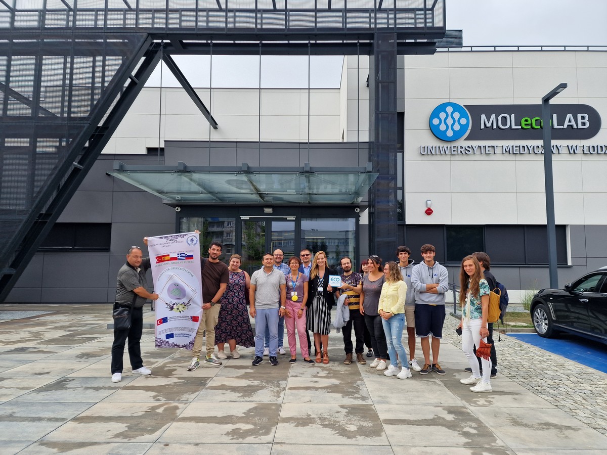 PROJECT ERASMUS+ „AWAKE MIND, ABSOLVE FUTURE” FOREIGN VISITORS in MUL - Medical University of Lodz